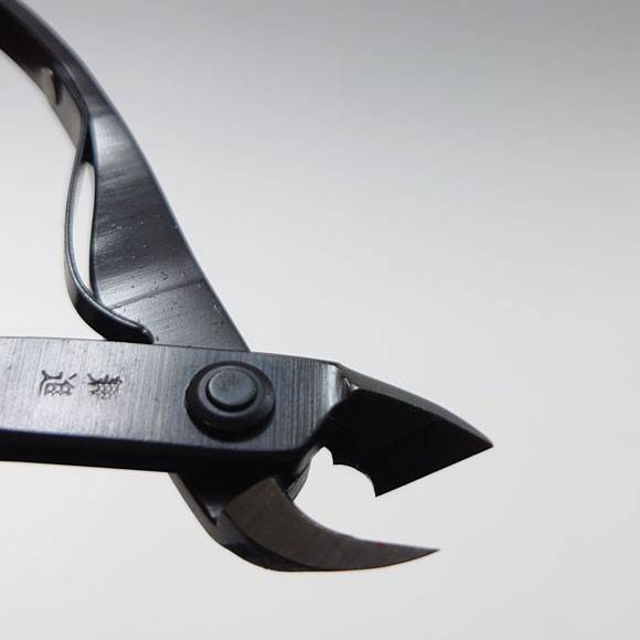 [KANESHIN of bonsai tool]Bonsai Concave (Branch) cutter mini with ...
